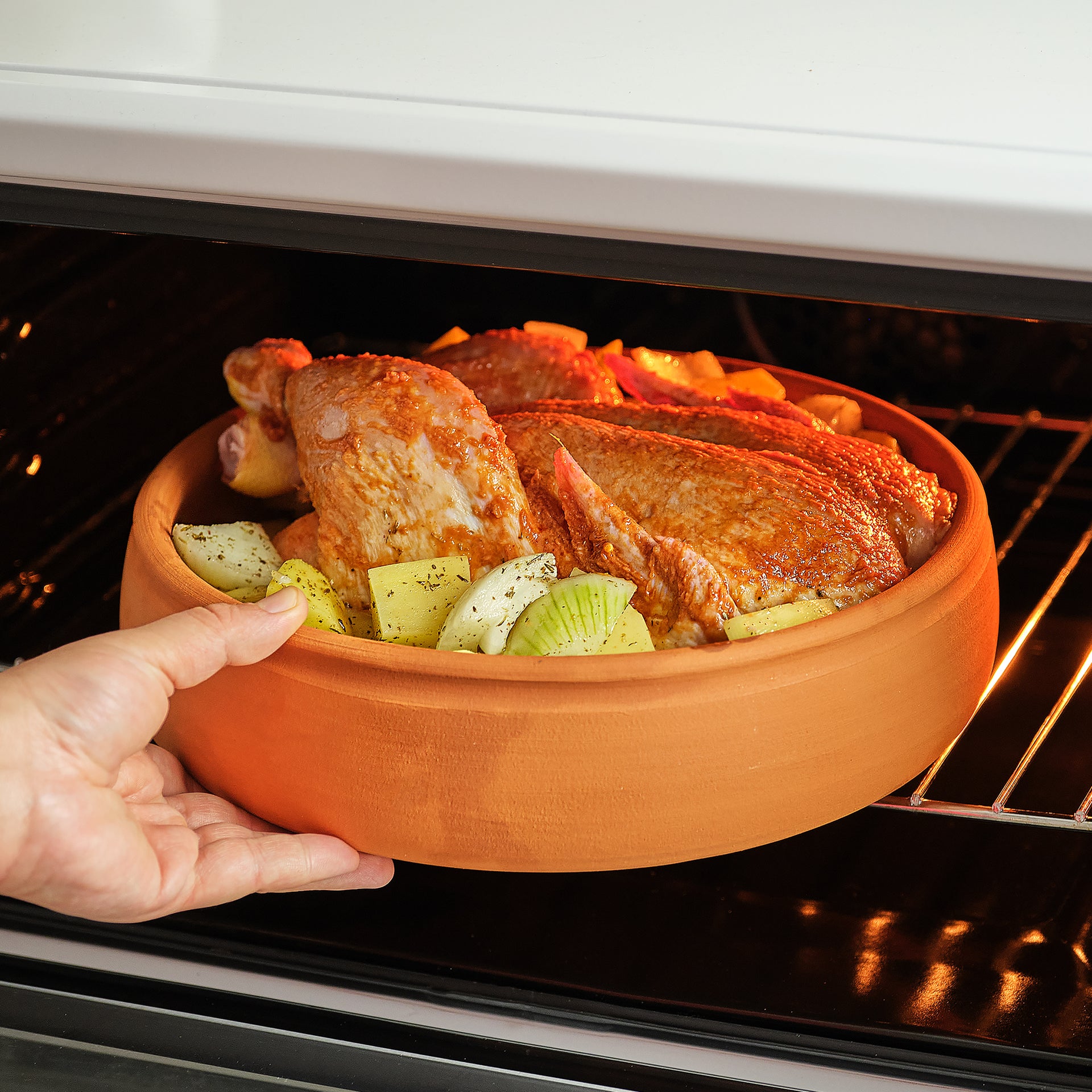 home terracotta casserole dish