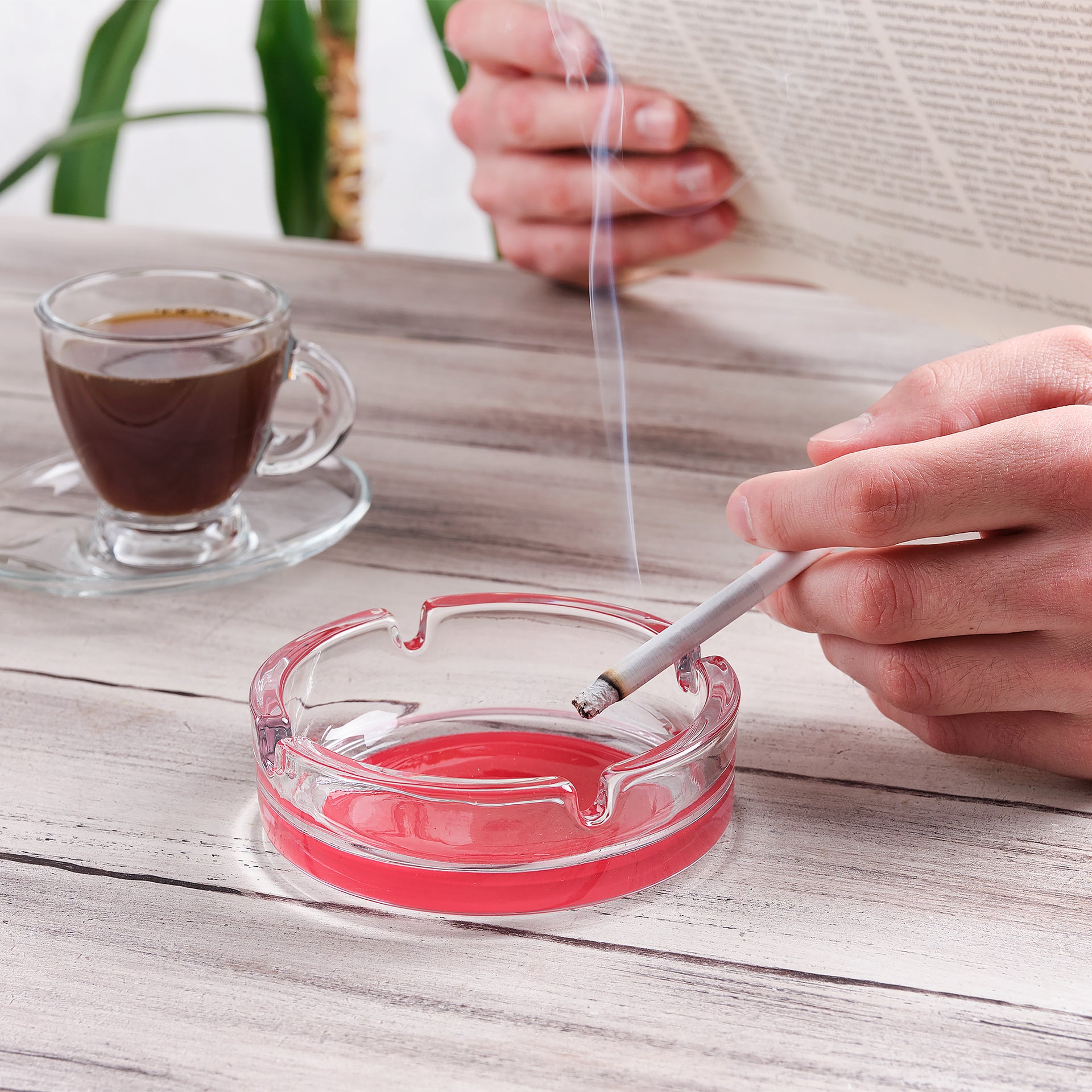 home red glass ashtray set round tabletop design set of 2